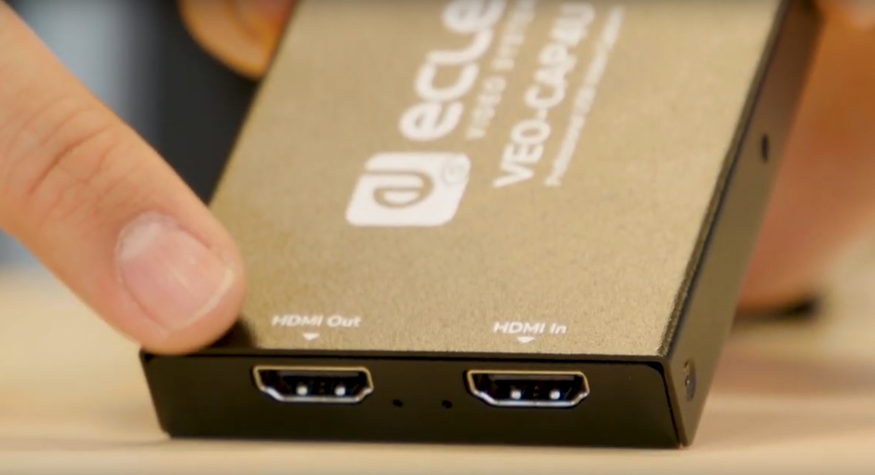 Introducing VEO-CAP4U video capturing device